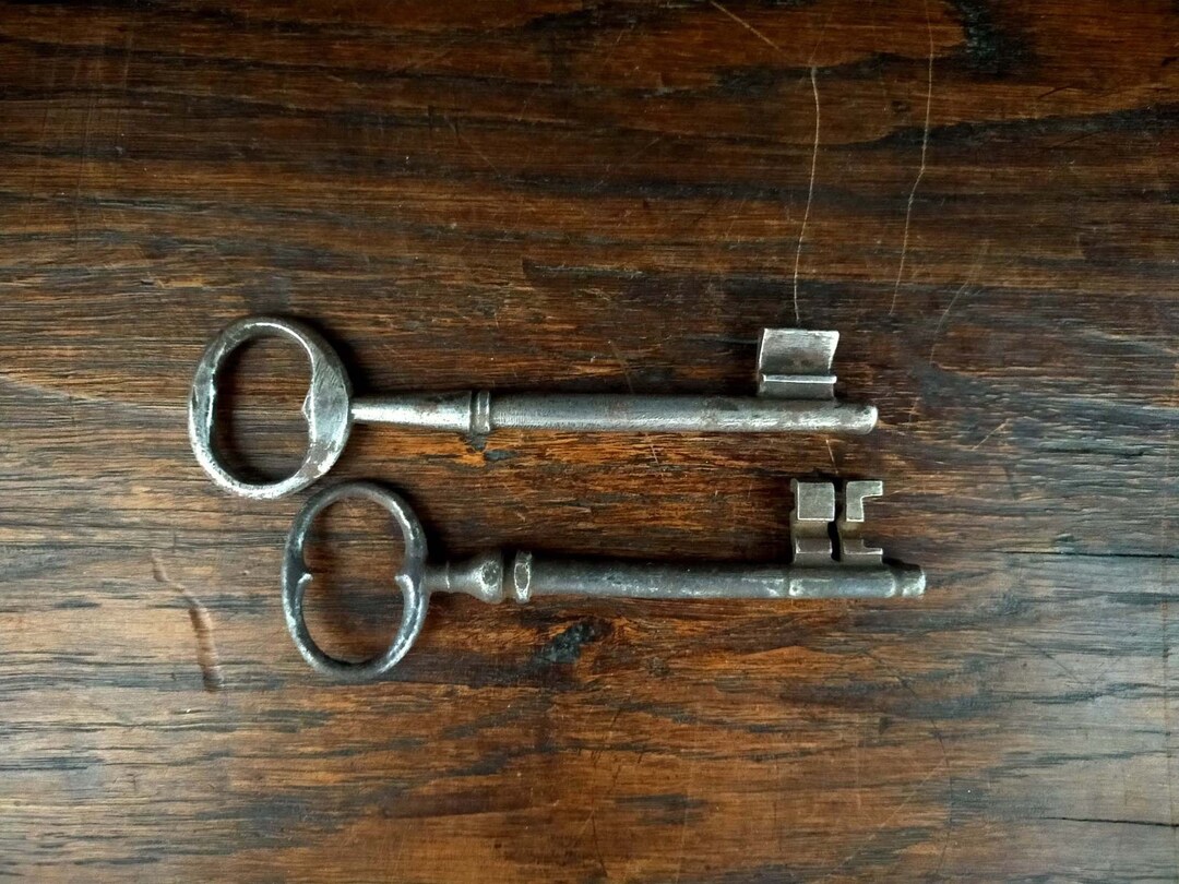 Large Old French Keys, Set of 2 Pieces, French Castle, Souvenir of ...