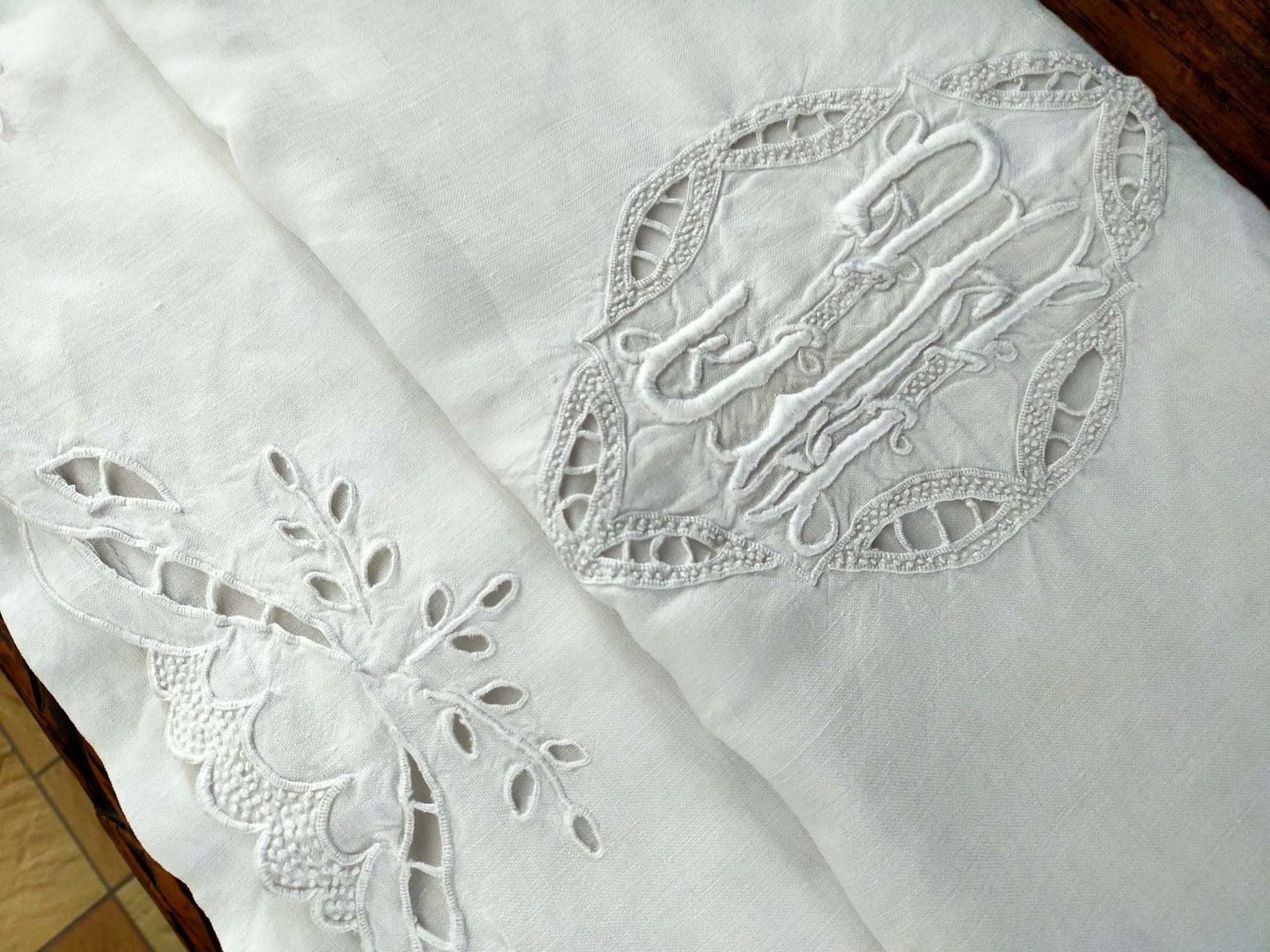 LUX Traditional French Sheet, Lace Embroidery, Hand Embroidered Linen ...