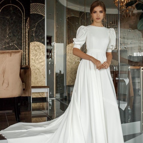 Minimalist Wedding Dress Autumn Winter Wedding Dress Elbow | Etsy