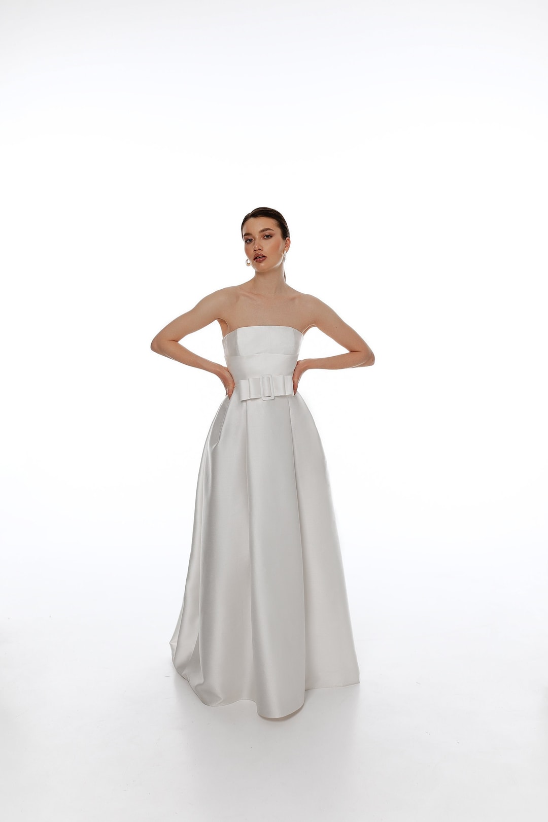 Modest Wedding Dress Sleeveless, Minimalist Wedding Dress A-line ...