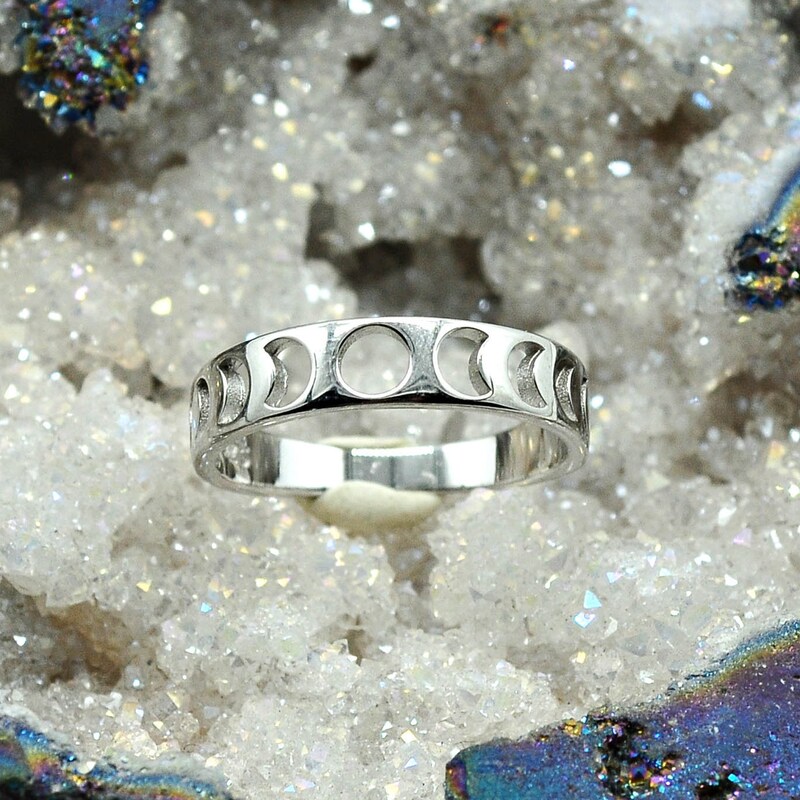 Moon Phase Ring - Etsy