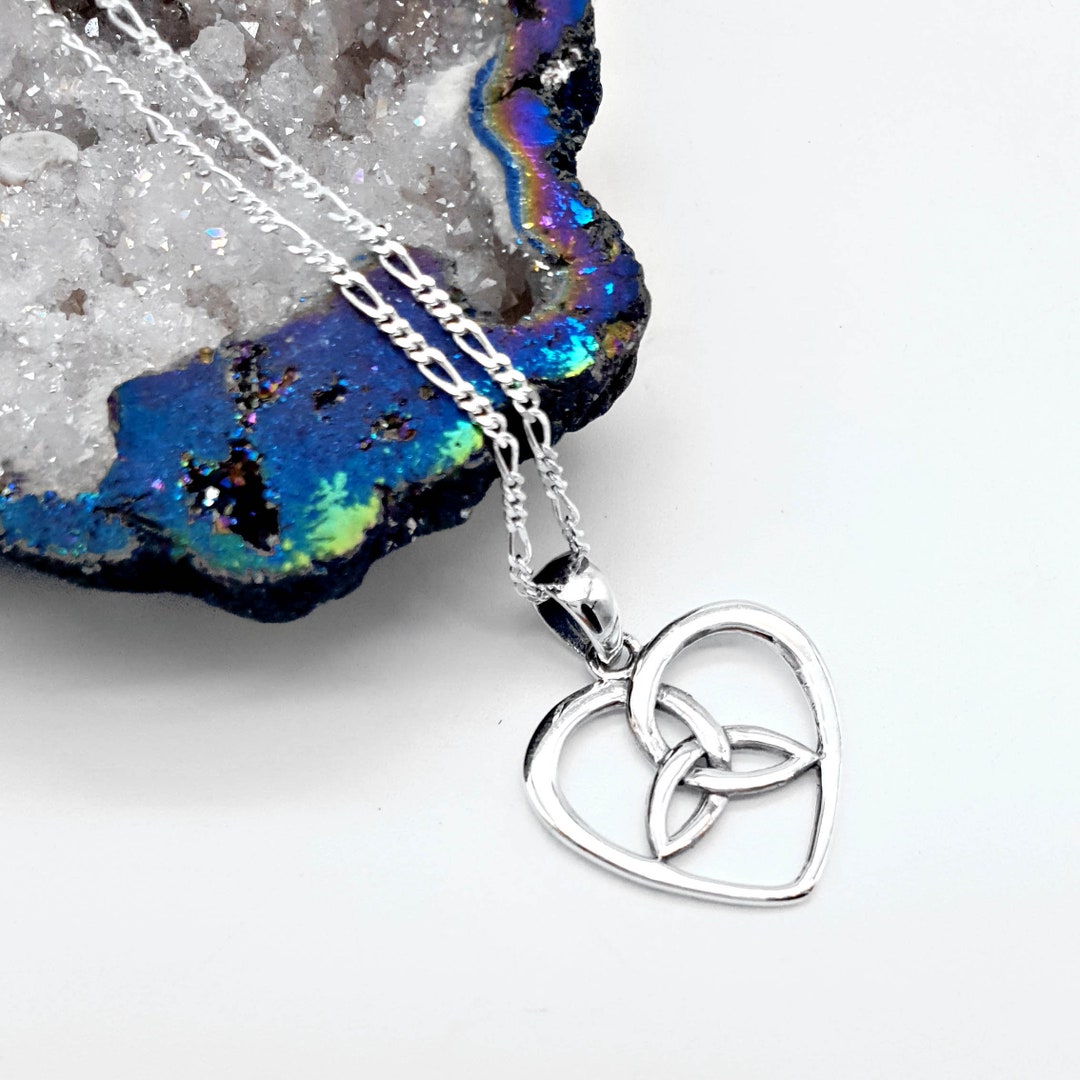 Silver Triquetra Infinity Heart Necklace | Unisex Celtic Heart Pendant ...