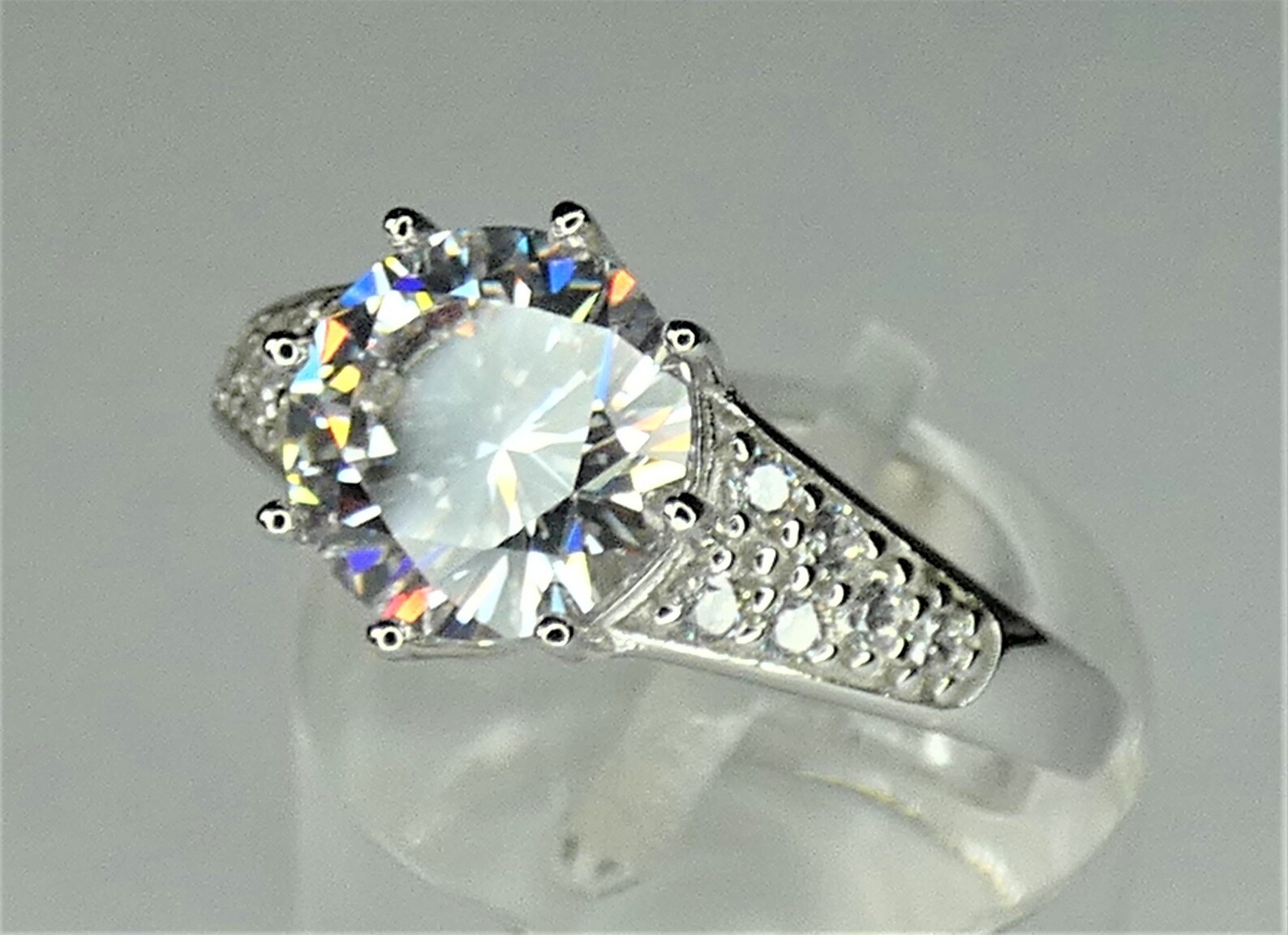 Queen Elizabeth II Engagement Ring - Etsy UK