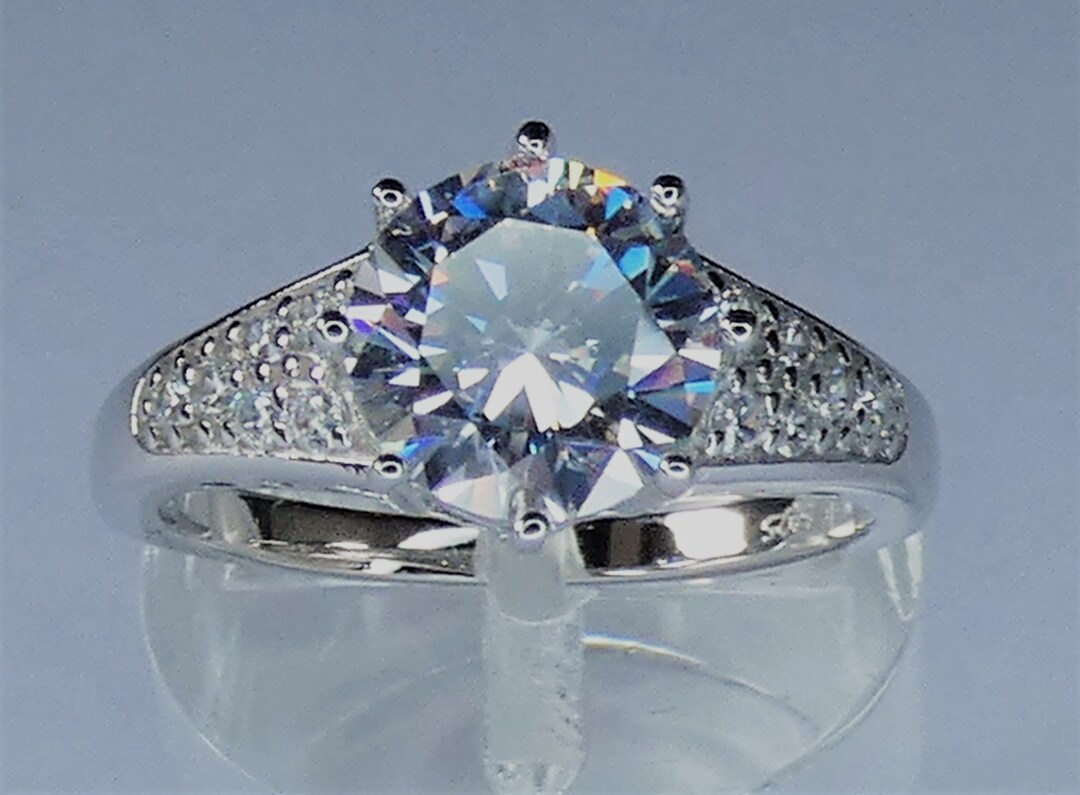 Royal Engagement Ring Handmade in England - Etsy