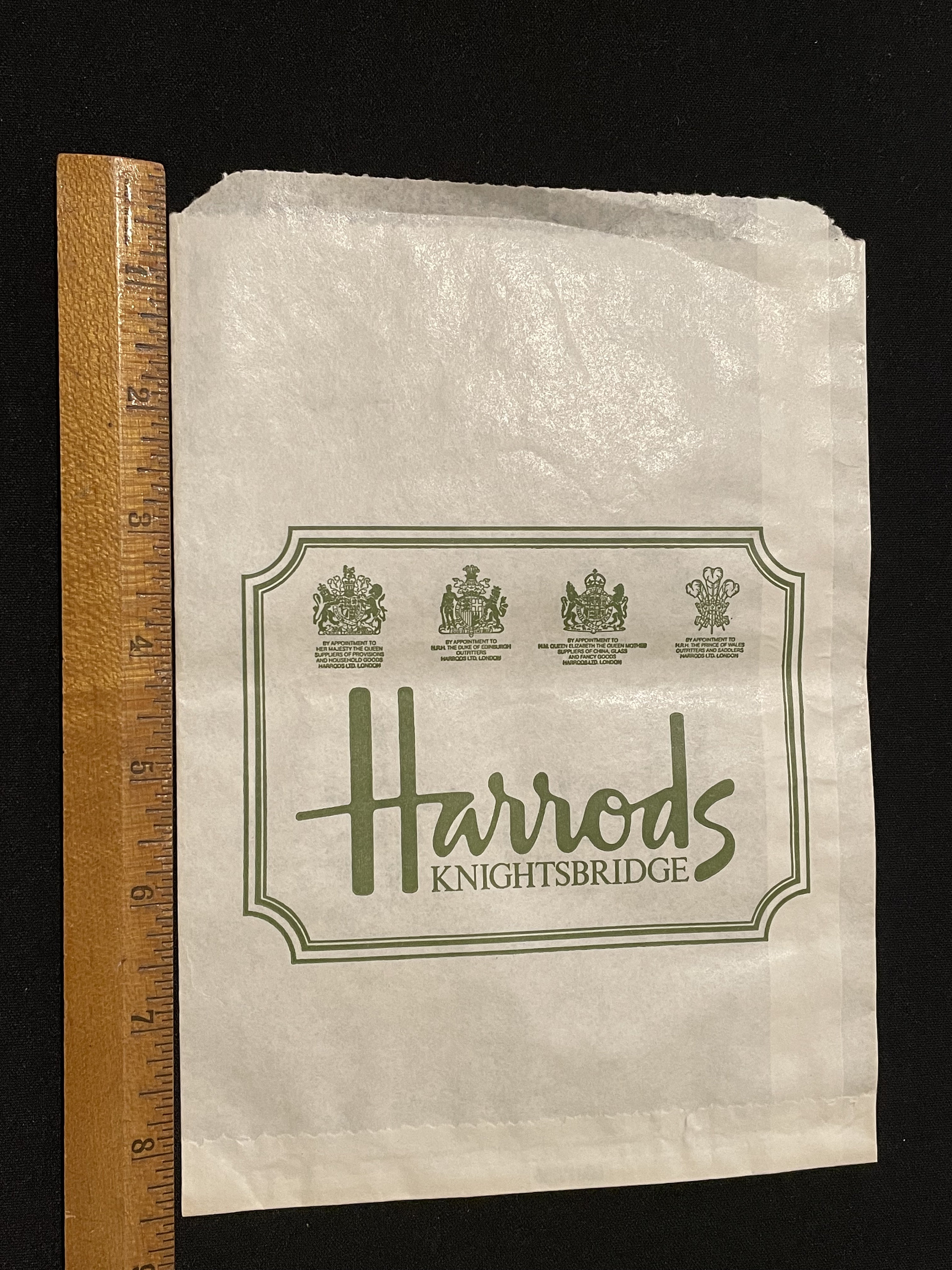 Harrods Knightsbridge Small Paper Merchandise Bag for Purchase, 8 1/2 ...