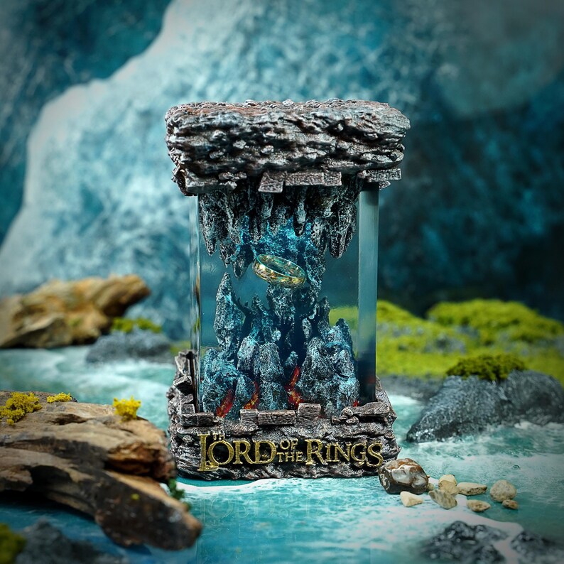 Master Ring Lor.d of the Ri.ngs Epoxy Resin Lamp, Custom Epoxy Lamp ...