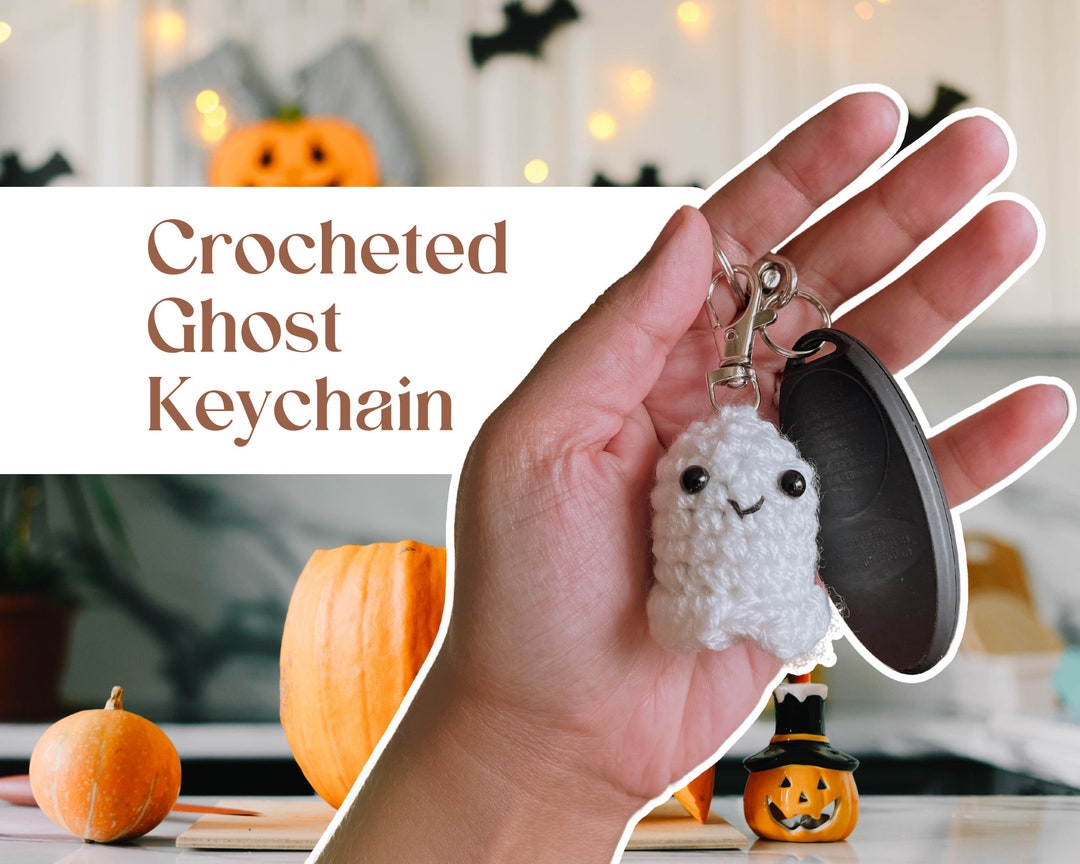 Crocheted Ghost Keychain, Amigurumi Ghost Keychain, Halloween Ghost ...