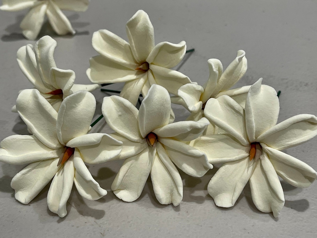 Na'u Flower Hair Pick - Etsy