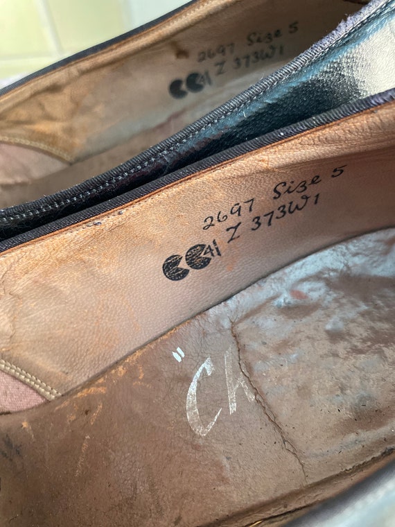 1940s CC41 black leather mod-heal shoes with large bo… - Gem