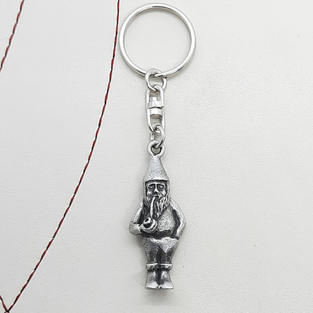 Pewter Garden Gnome Gardening Keyring Keychain. Handcrafted in the UK ...