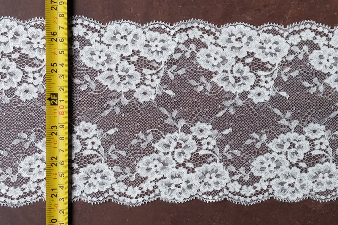 Ivory Scalloped Vintage Style Lace, Floral Wedding Lace With Pearl ...