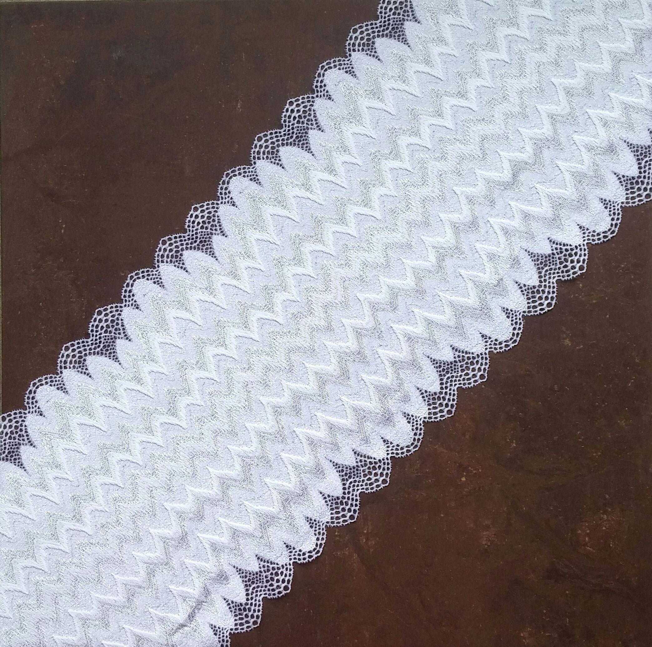 White Stretch Lace Zig Zag Pattern Lace width 7.87 inch / 20 | Etsy