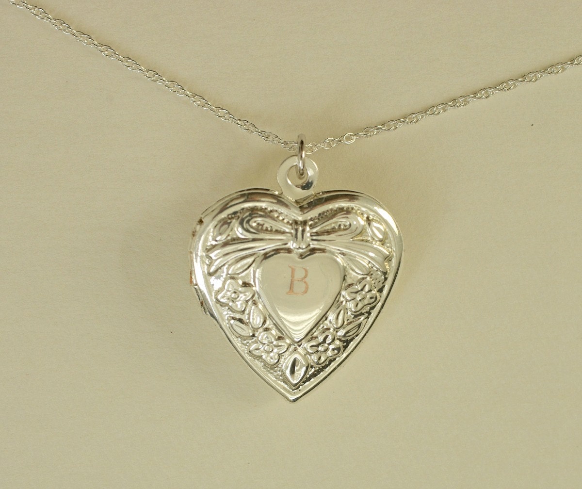 Personalized Heart Locket, Heart Locket Necklace, Personalized Locket ...
