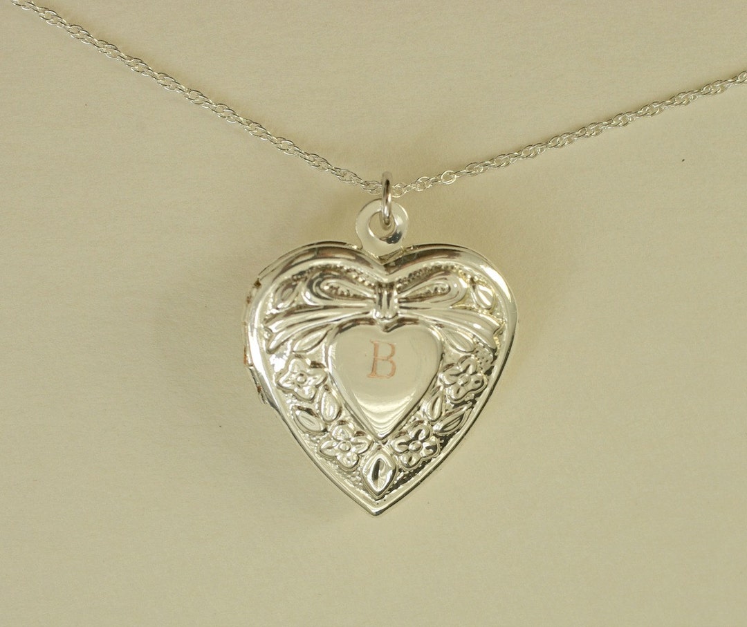 Custom Engraved Locket With Picture, Personalized Heart Locket With ...