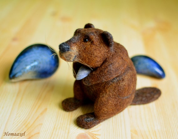 Needle Felted Toy Beaver With Shell Handmade Wool Sculpture - Etsy