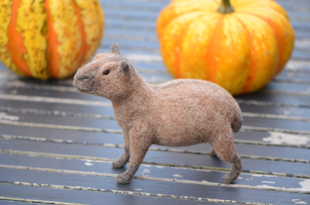 Needle Felted Toy Capybara, Autumn Room Decor, Little Wool Toy Capybara ...