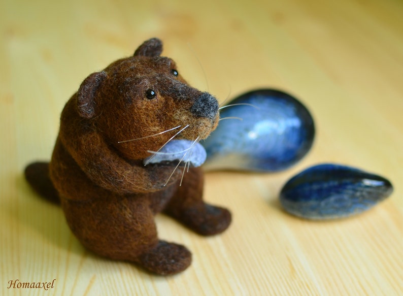 Needle Felted Toy Beaver With Shell Handmade Wool Sculpture - Etsy