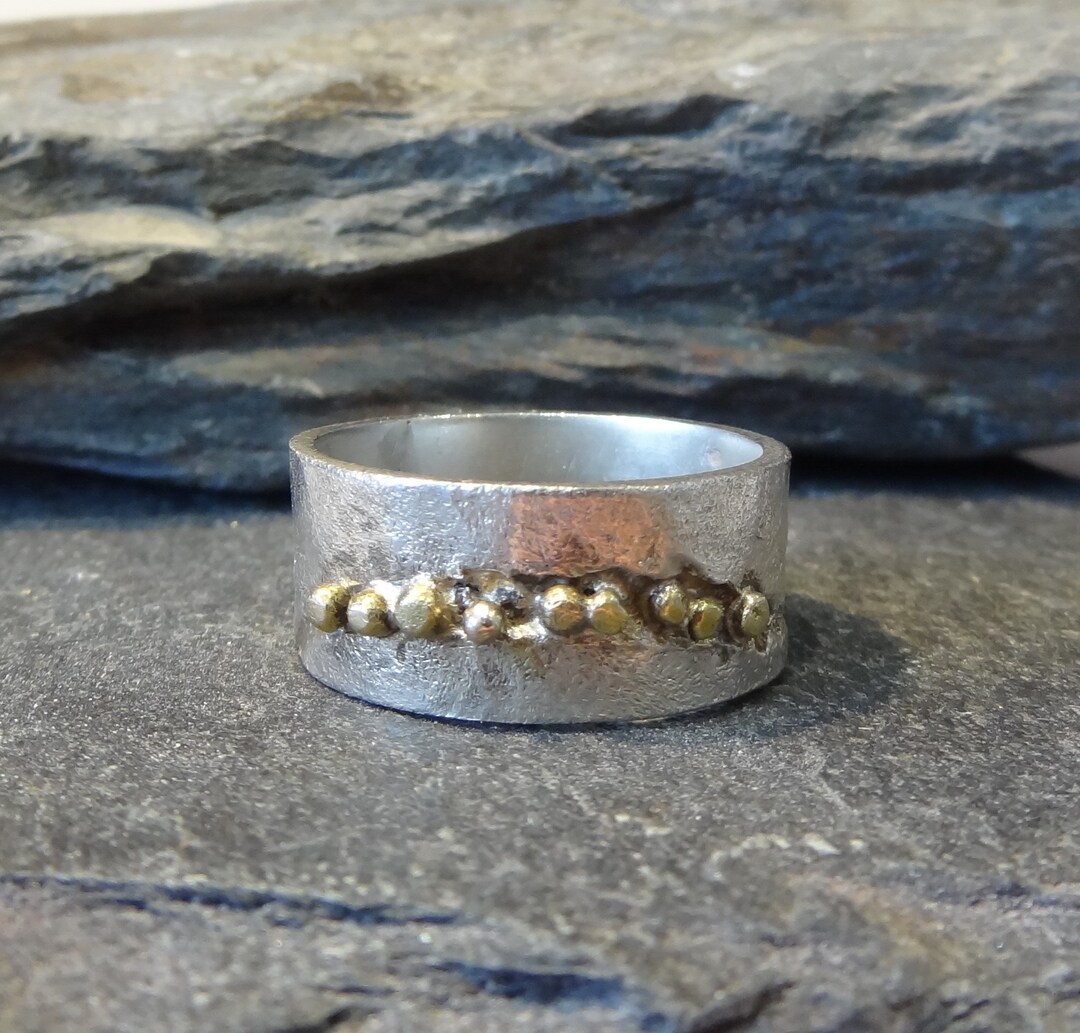 Tegid Wedding Band - Etsy