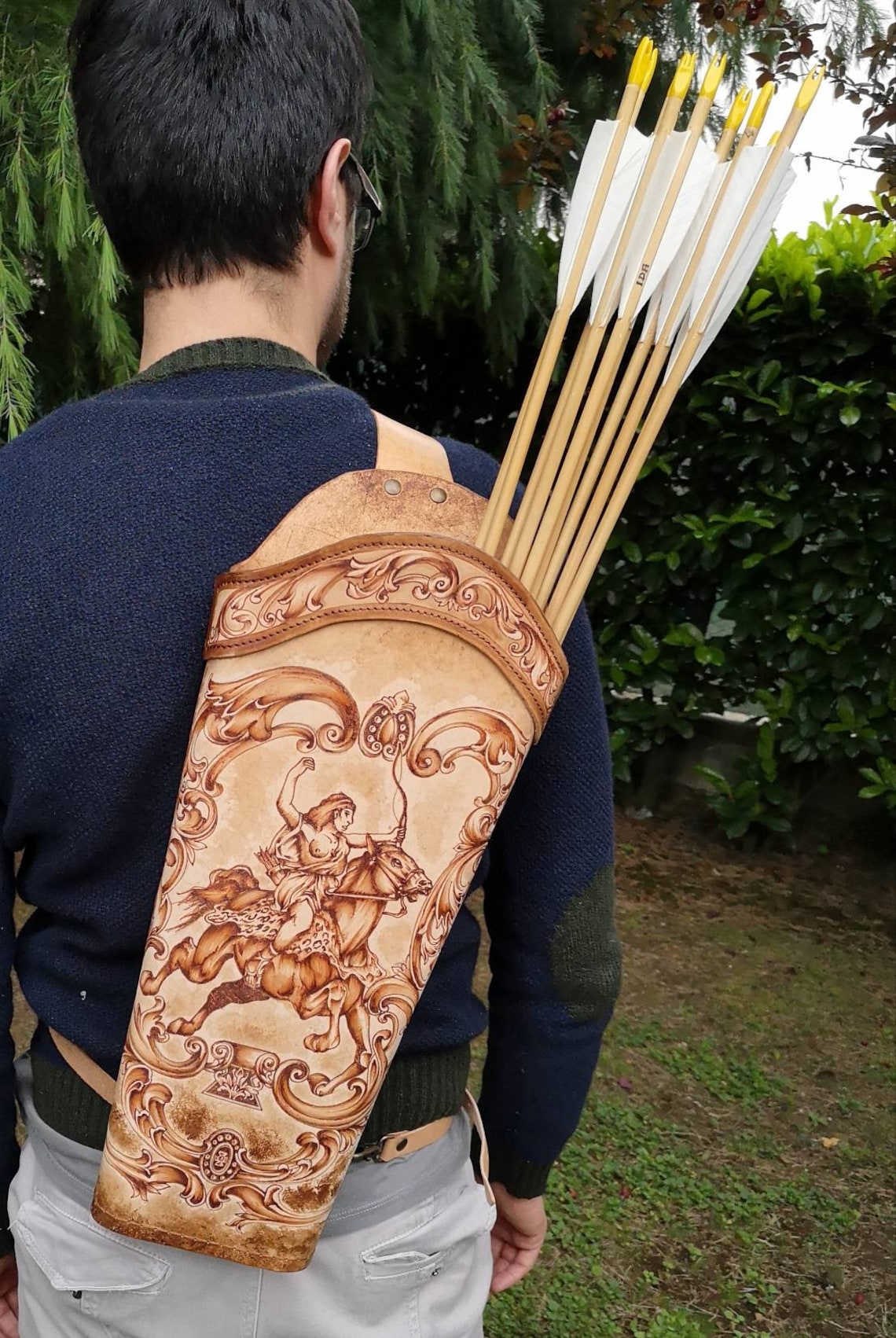 Shoulder Quiver - Etsy