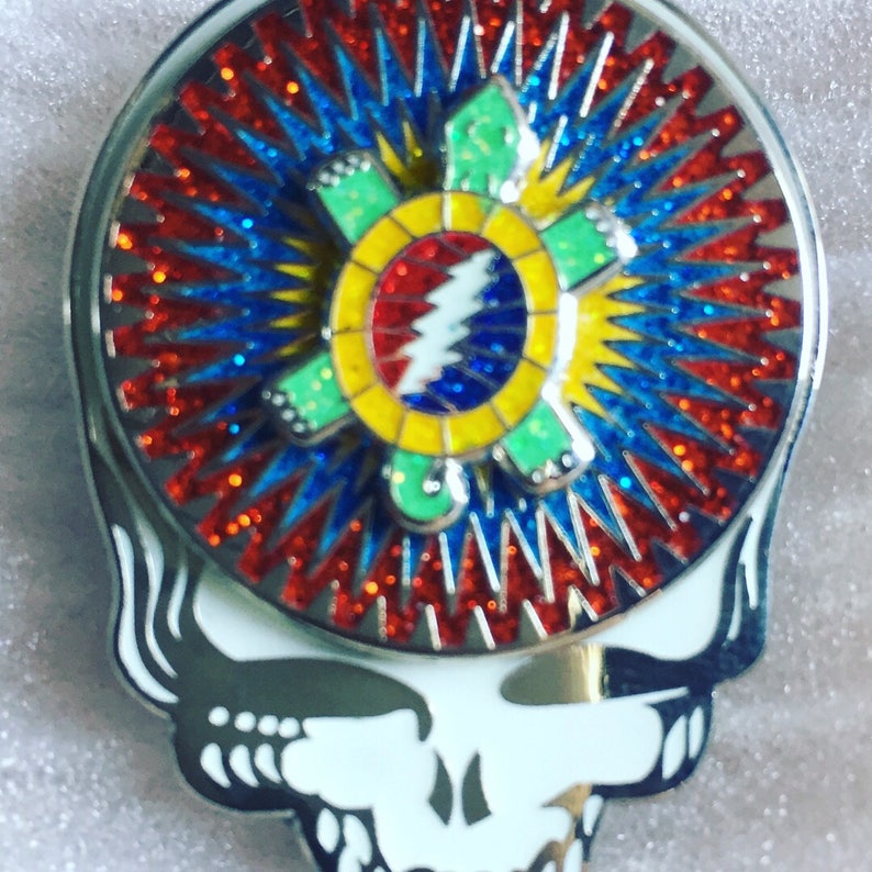 V7 Terrapin Double Spinner Pin Souvenirs & Events Collectibles etna.com.pe