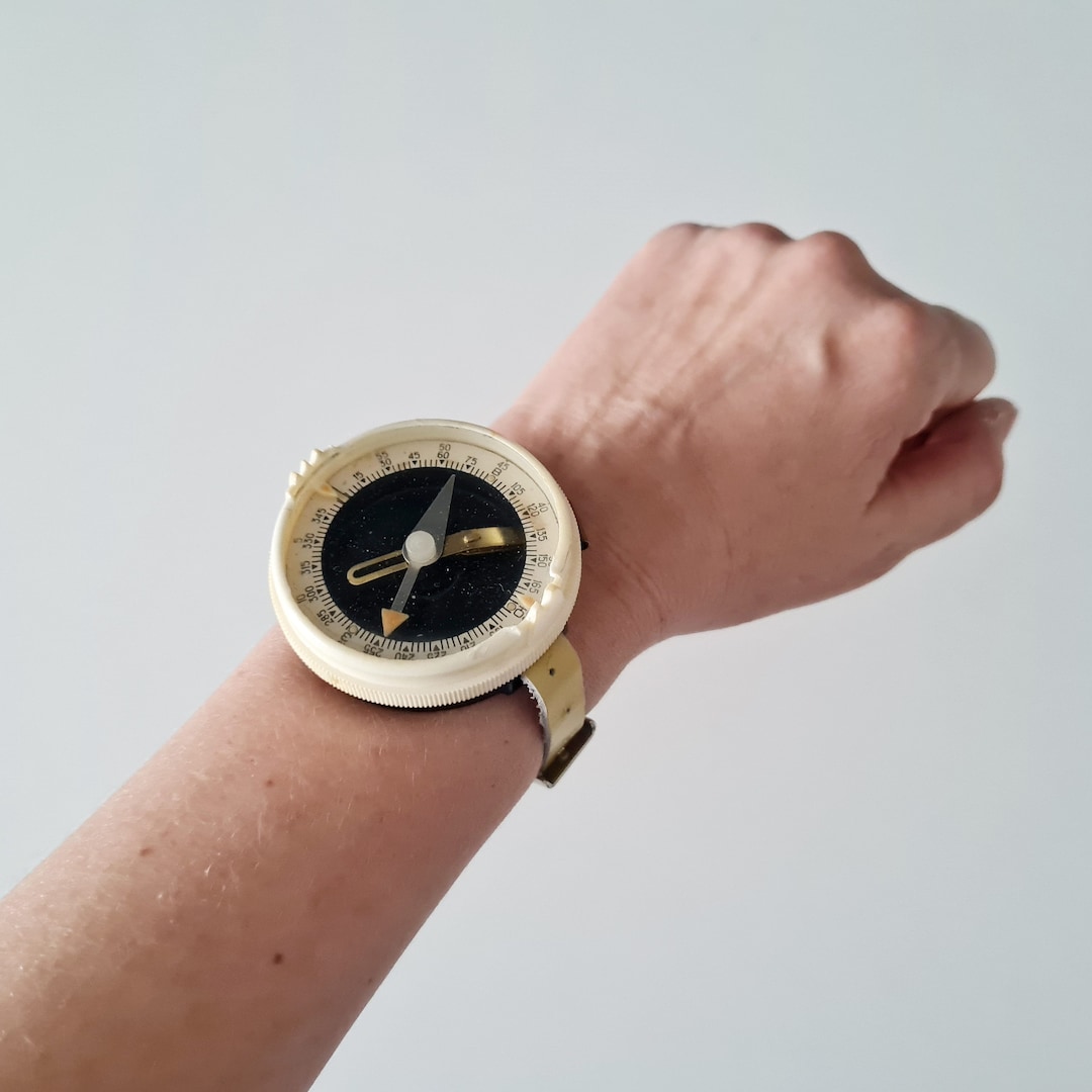 Soviet Vintage Tourist Wrist Compass, USSR Vintage Gadget for Tourism ...