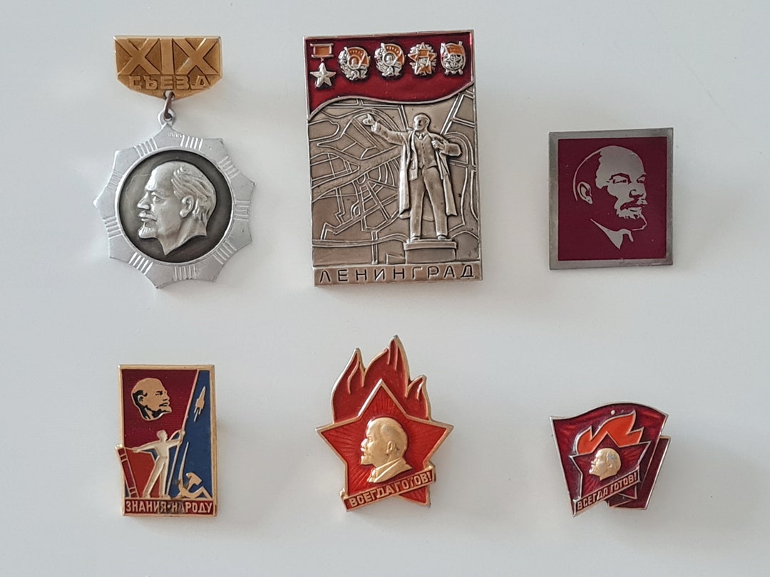 Soviet Vintage Badges. Propaganda Pins Vintage Enamel Pins - Etsy