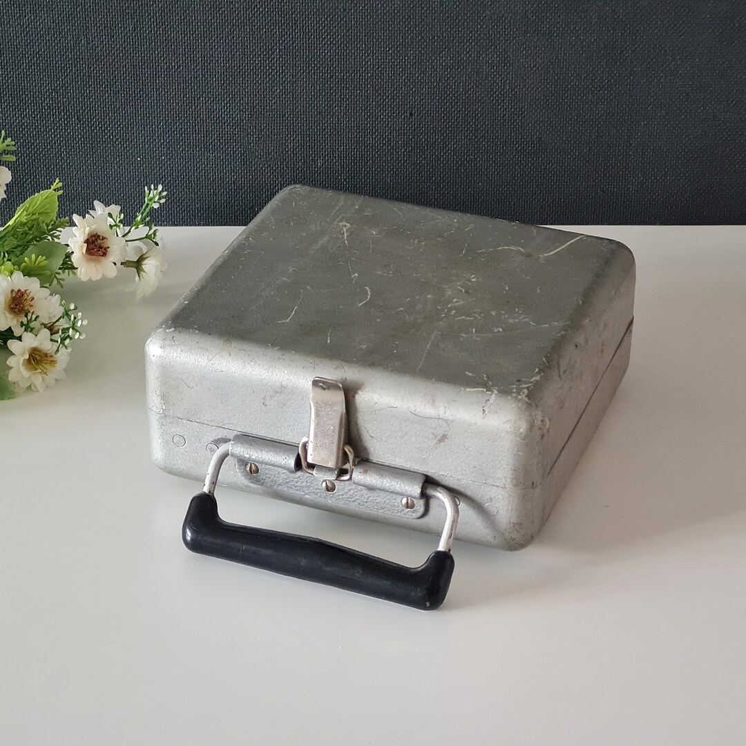 Vintage Metal Box With Latch and Handle, Small Metal Case - Etsy