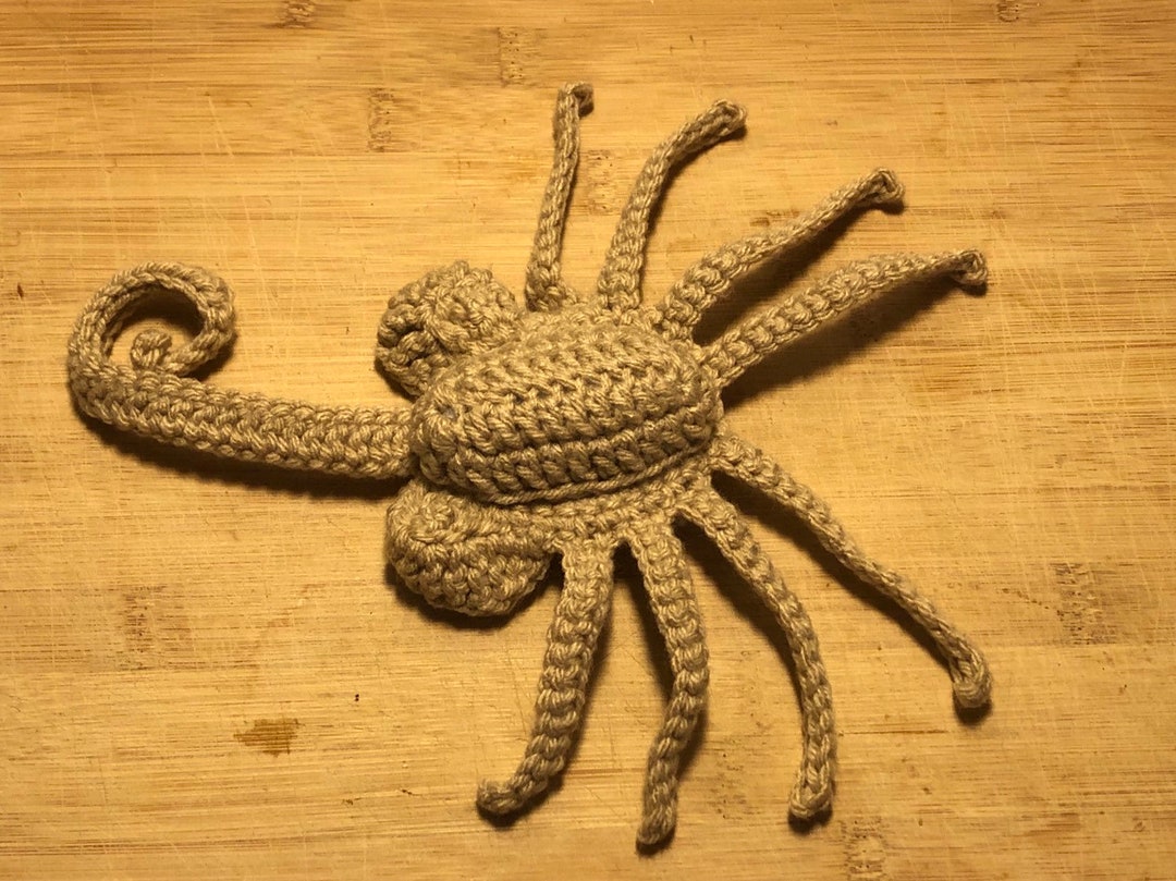 Crocheted Alien Facehugging Inspired Cat/ferret Toy (catnip, Crinkle ...