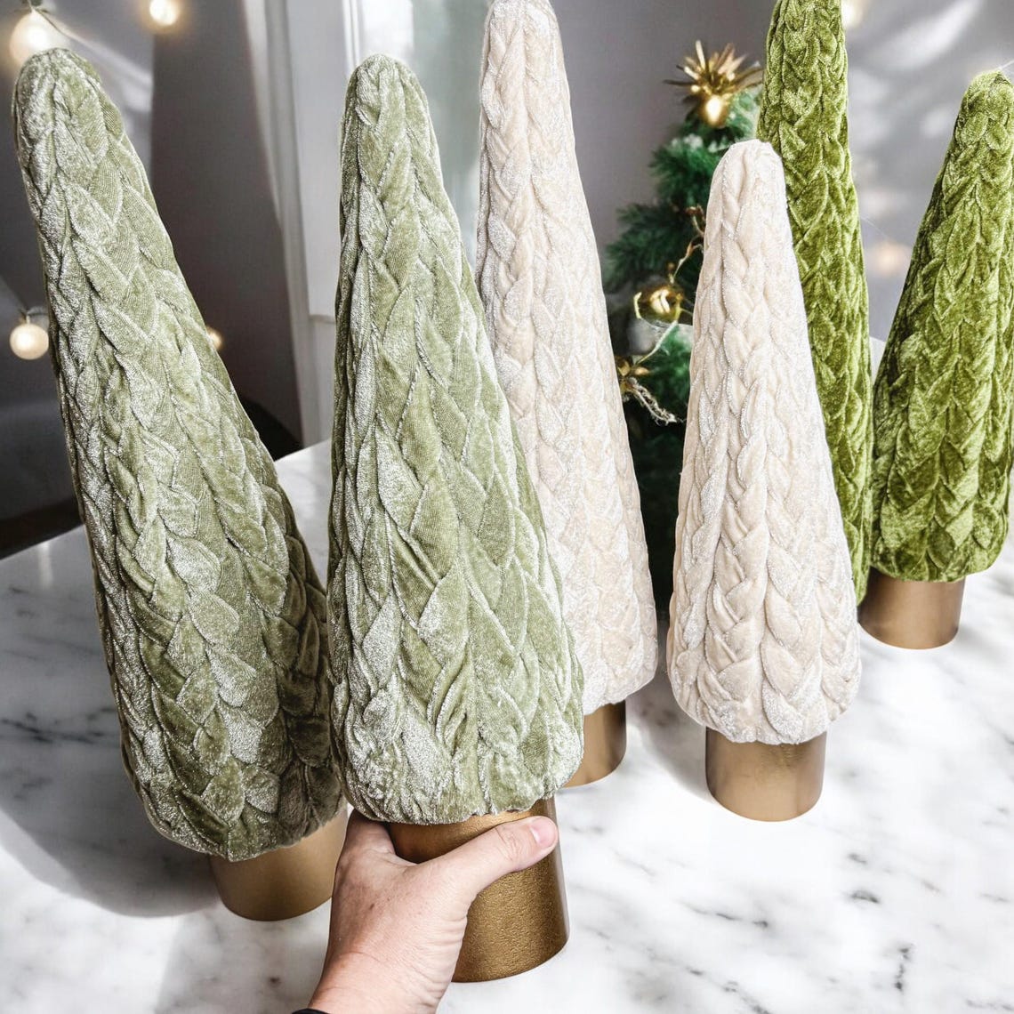 Velvet Christmas Trees, Velvet Tree Tabletop + Mantle Decor Ideas ...