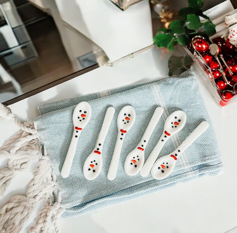 Christmas Spoons, Edible Candy Spoons in 3 Flavor Choices, Candy Spoons ...