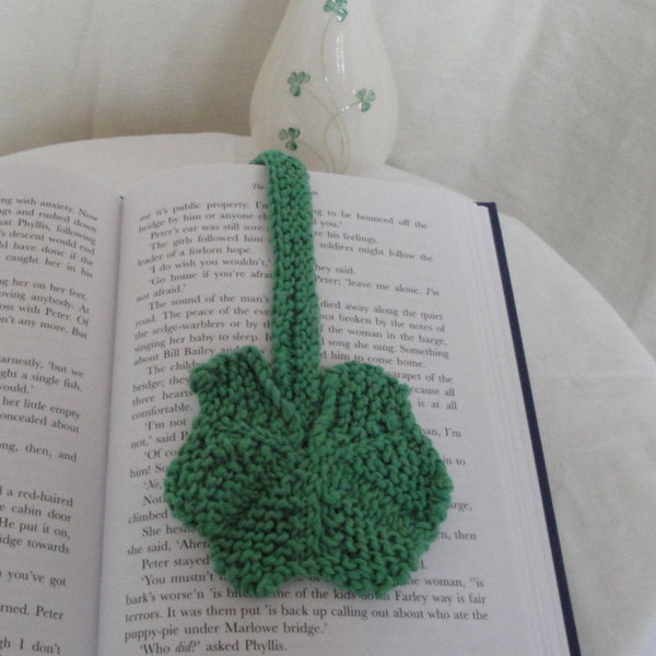 Corner Bookmark With Shamrock - Etsy