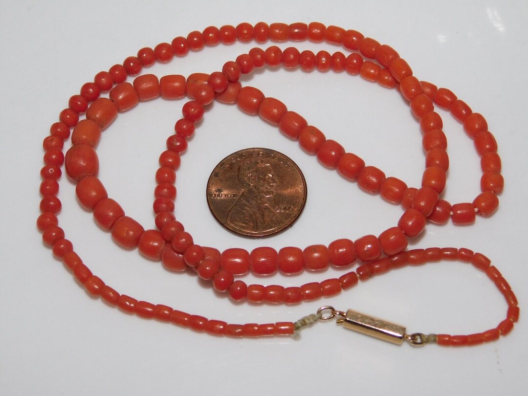 Victorian Natural Red Salmon Coral Graduated Bead 9ct Gold 23" Necklace ...