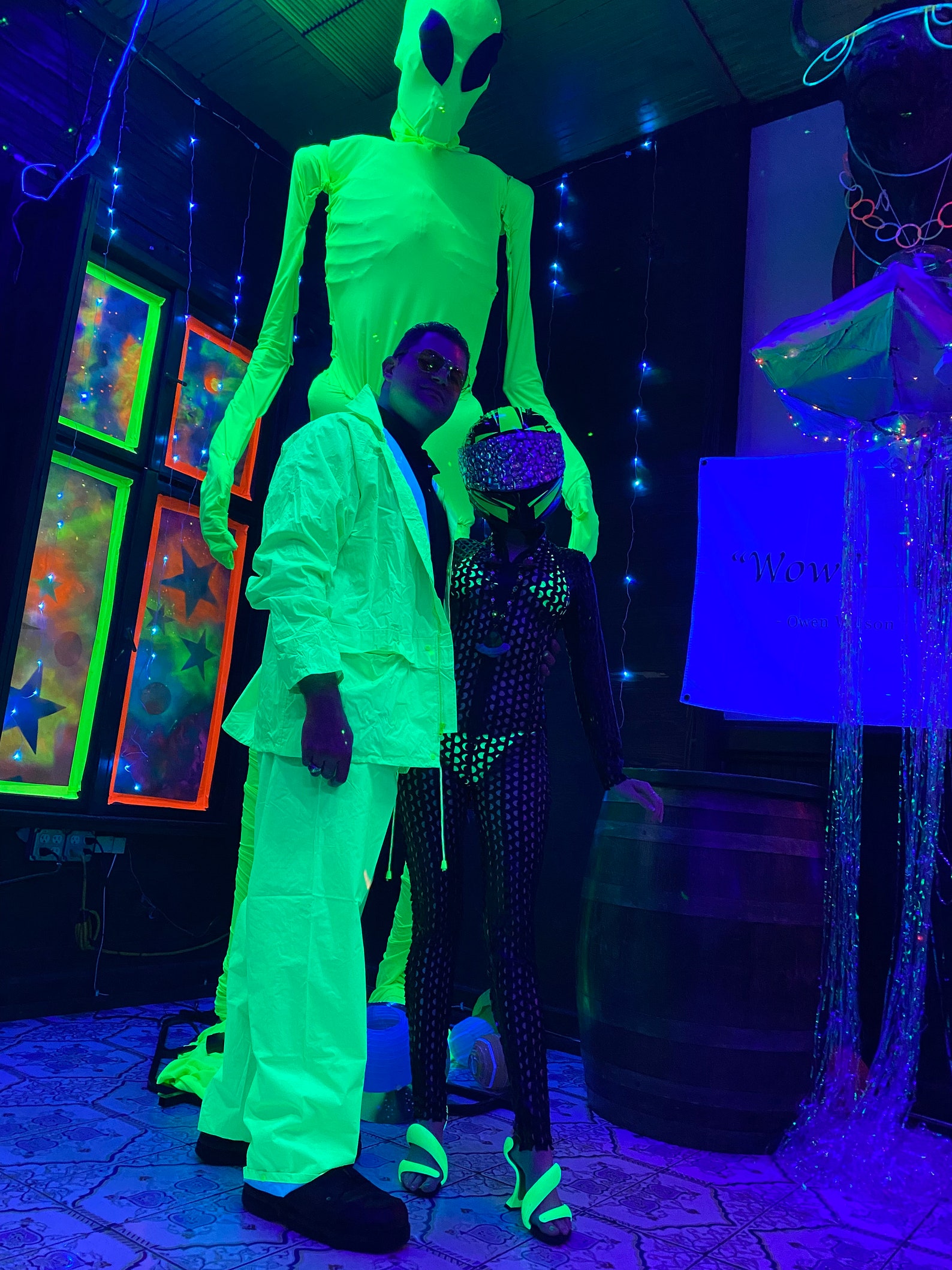 Alien Costume Helmet, Sci Fi UV Reactive Glow Galaxy Space Retro ...