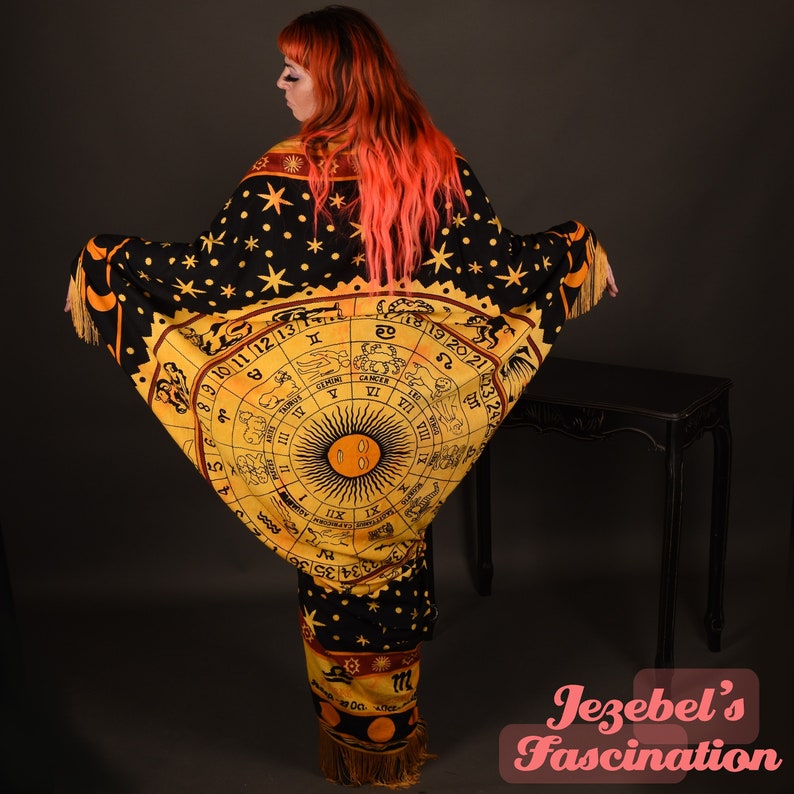 Art Nouveau Bat Wing Gown Star Dressing Robe Red Oracle Gold - Etsy