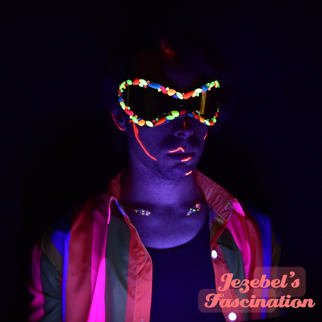 Large Mirror Goggles, Neon Glow UV Reactive Stone Sun Glasses ...