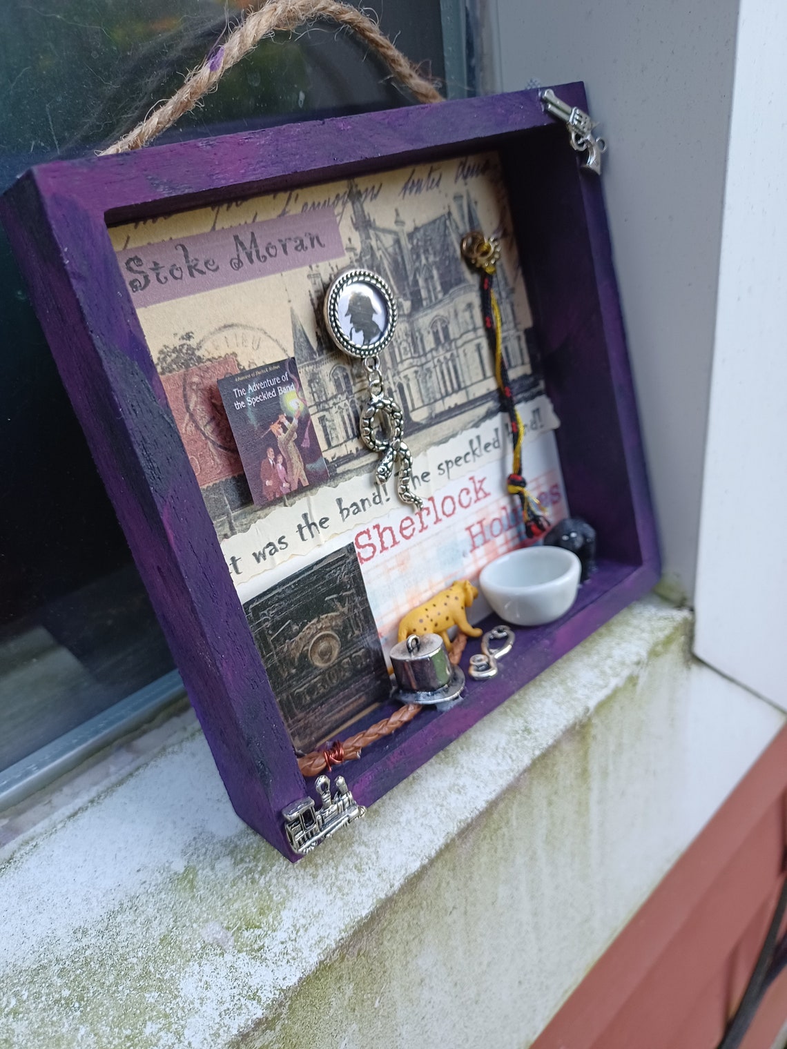 Sherlock Holmes Speckled Band Shadowbox - Etsy