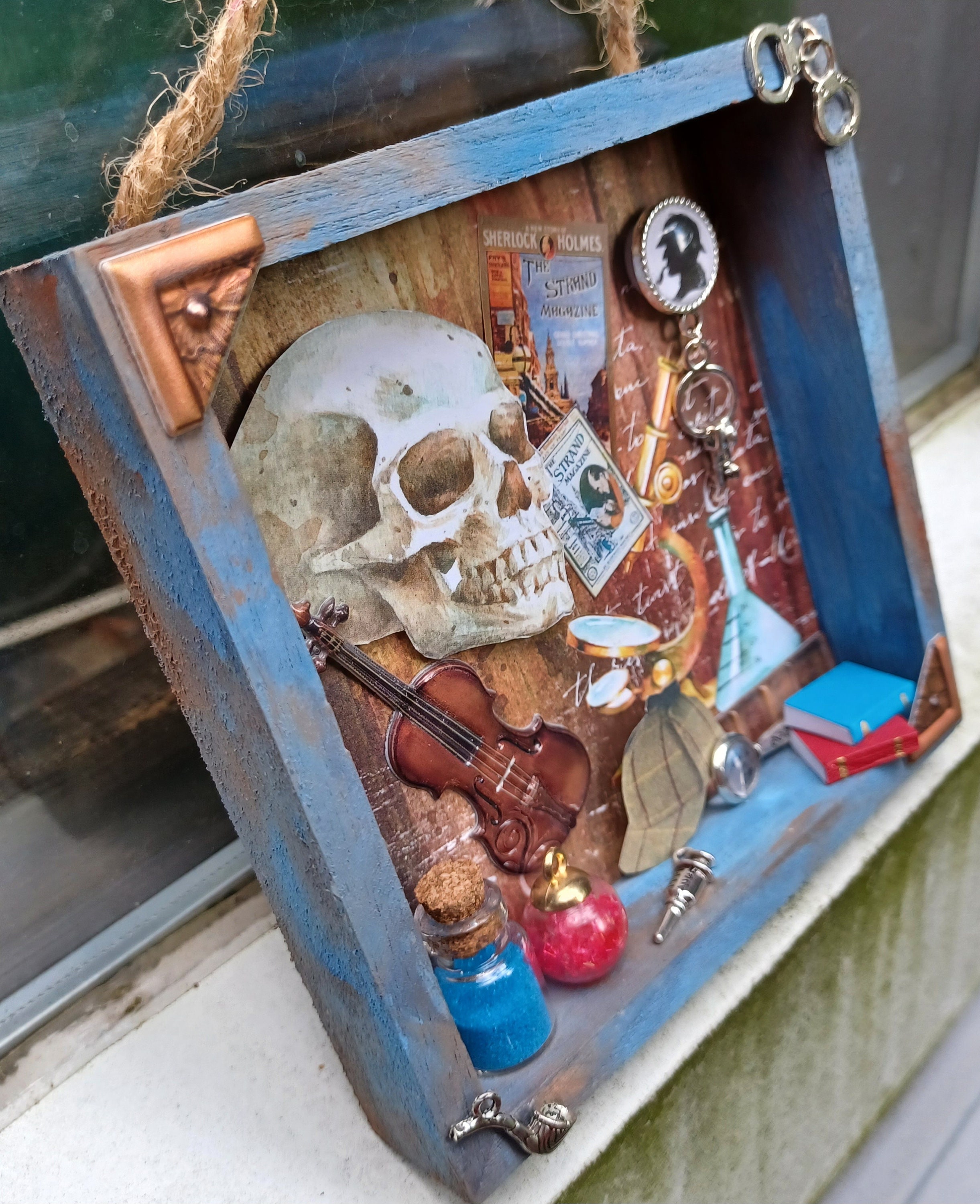 Sherlock Holmes Shadow Box - Etsy