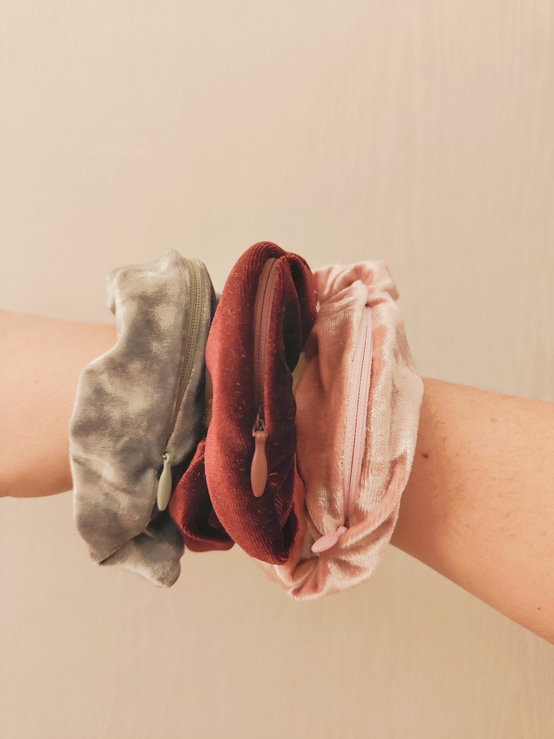 Velvet Secret Pocket Scrunchies. Velvet Scrunchies With Pockets ...