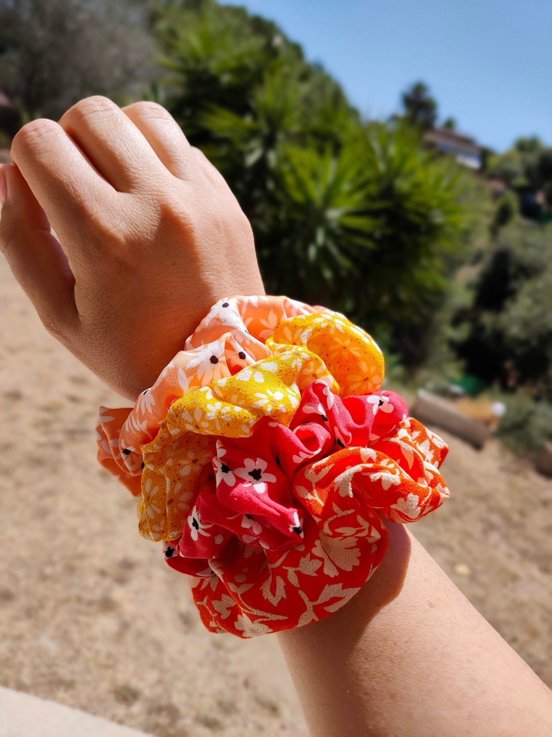 Coleteros Flores Senf und Rote. Scrunchies. Zubehör Gummihaare. Zopf ...