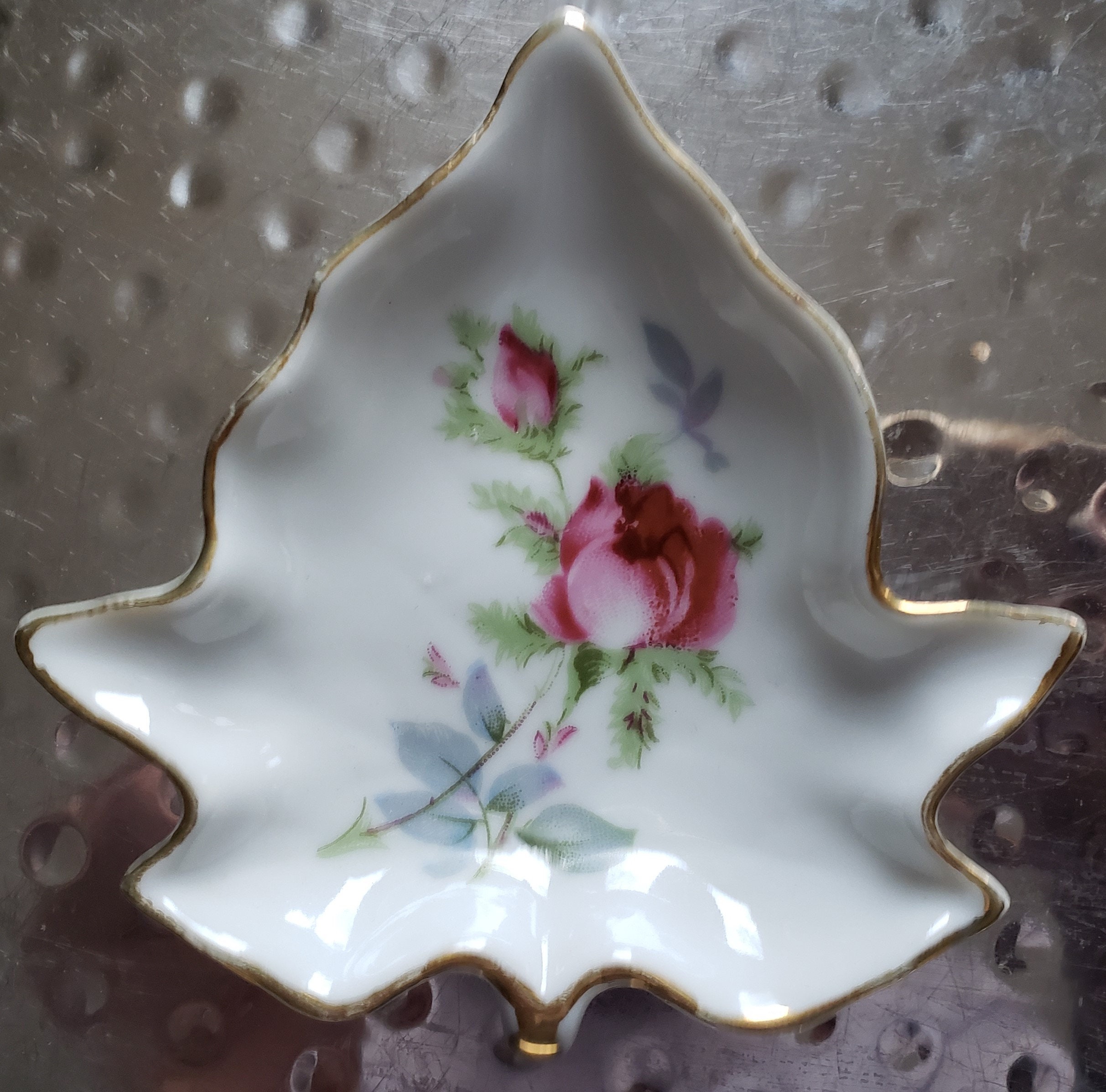 Set of Four Vintage Lefton Stackable Ash Trays Leaf Shaped | Etsy