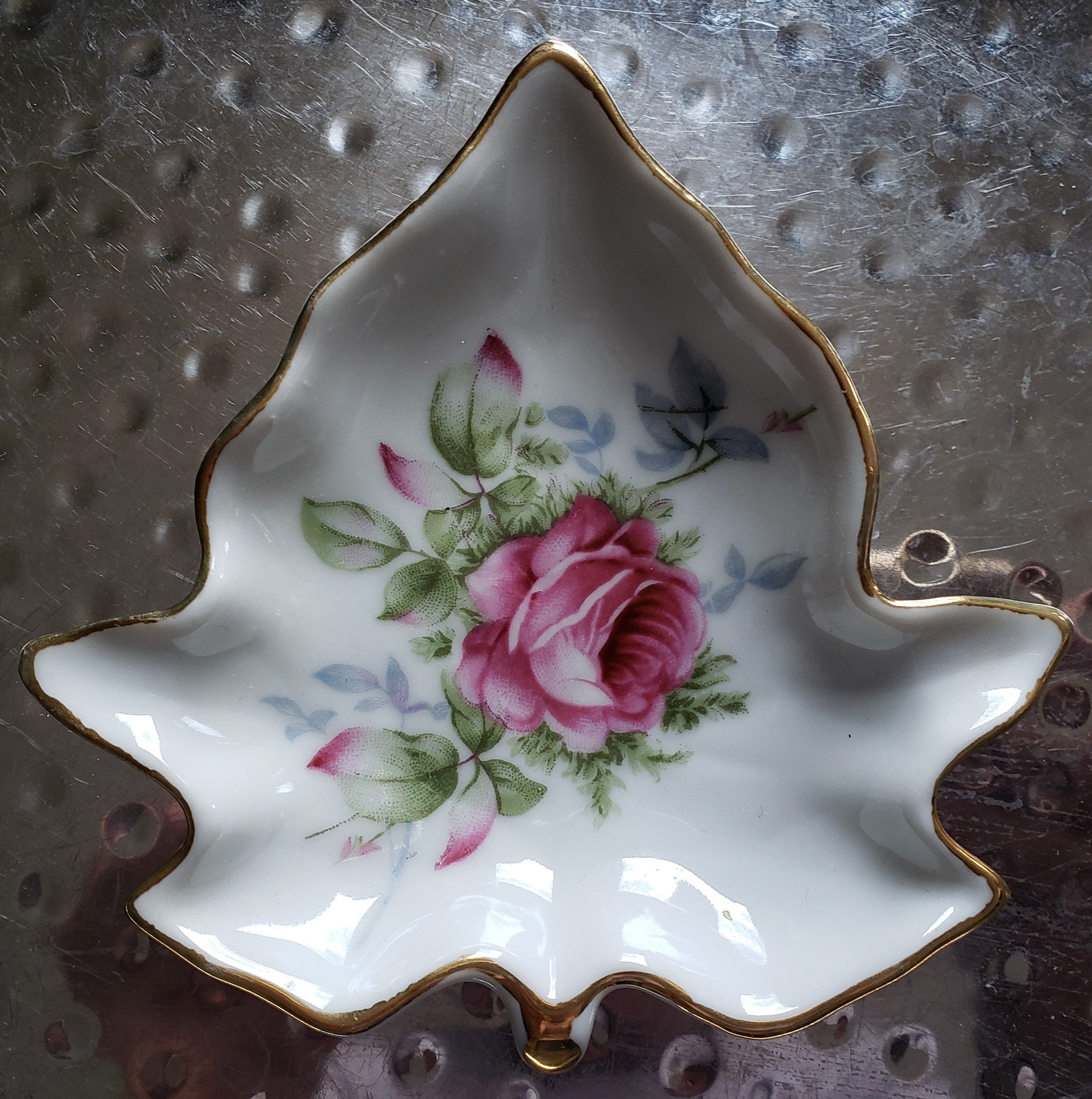 Set of Four Vintage Lefton Stackable Ash Trays Leaf Shaped | Etsy