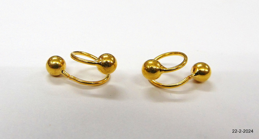 18 Carat Gold Earrings Pair Piercing Jewelry Body Piercing Jewelry Gold ...
