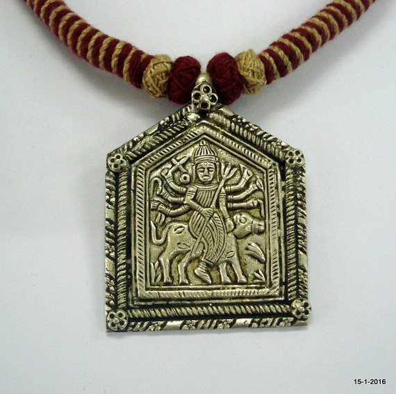 antique tribal old silver amulet pendant necklace hin… - Gem