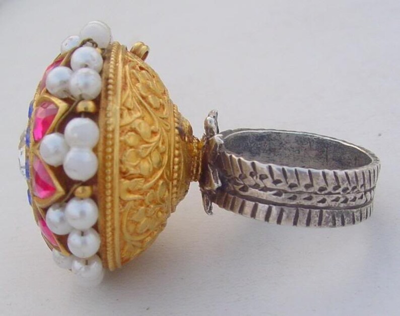 Rare vintage antique 22kt gold ring cocktail ring old gold | Etsy