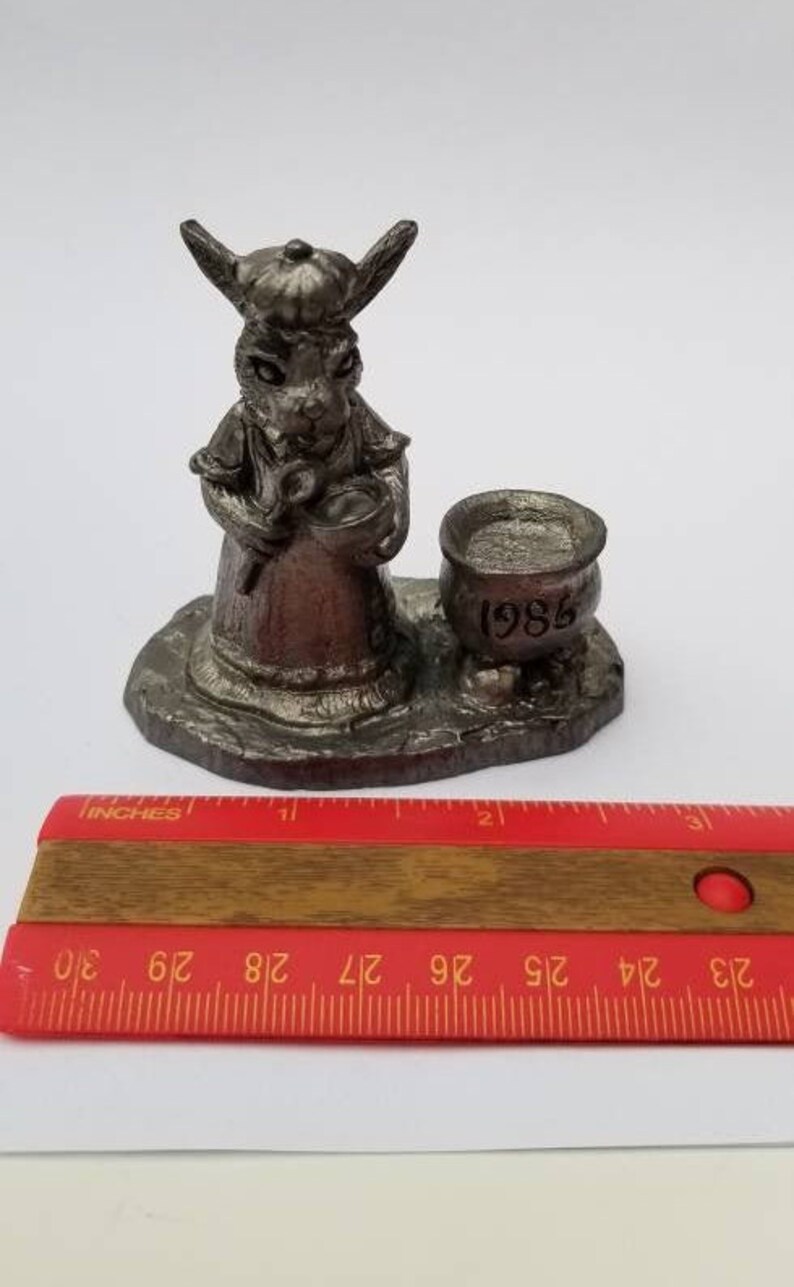 Michael Ricker Pewter Mary Gretchen Rabbit With Cooking Pot Figurine ...