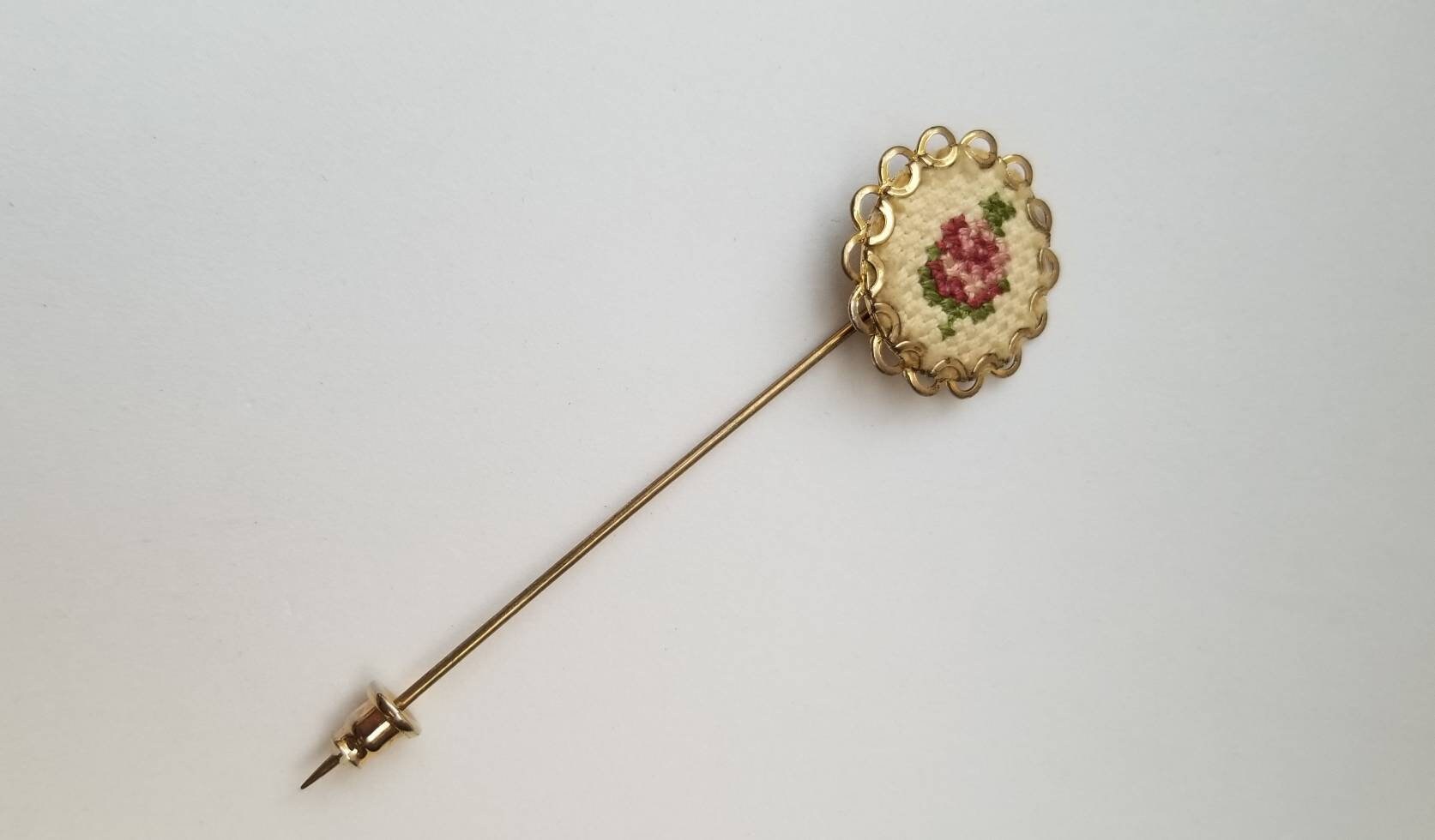 Vintage Crochet Flower Lapel Stick Pin Brooch, Vintage Gold Tone ...