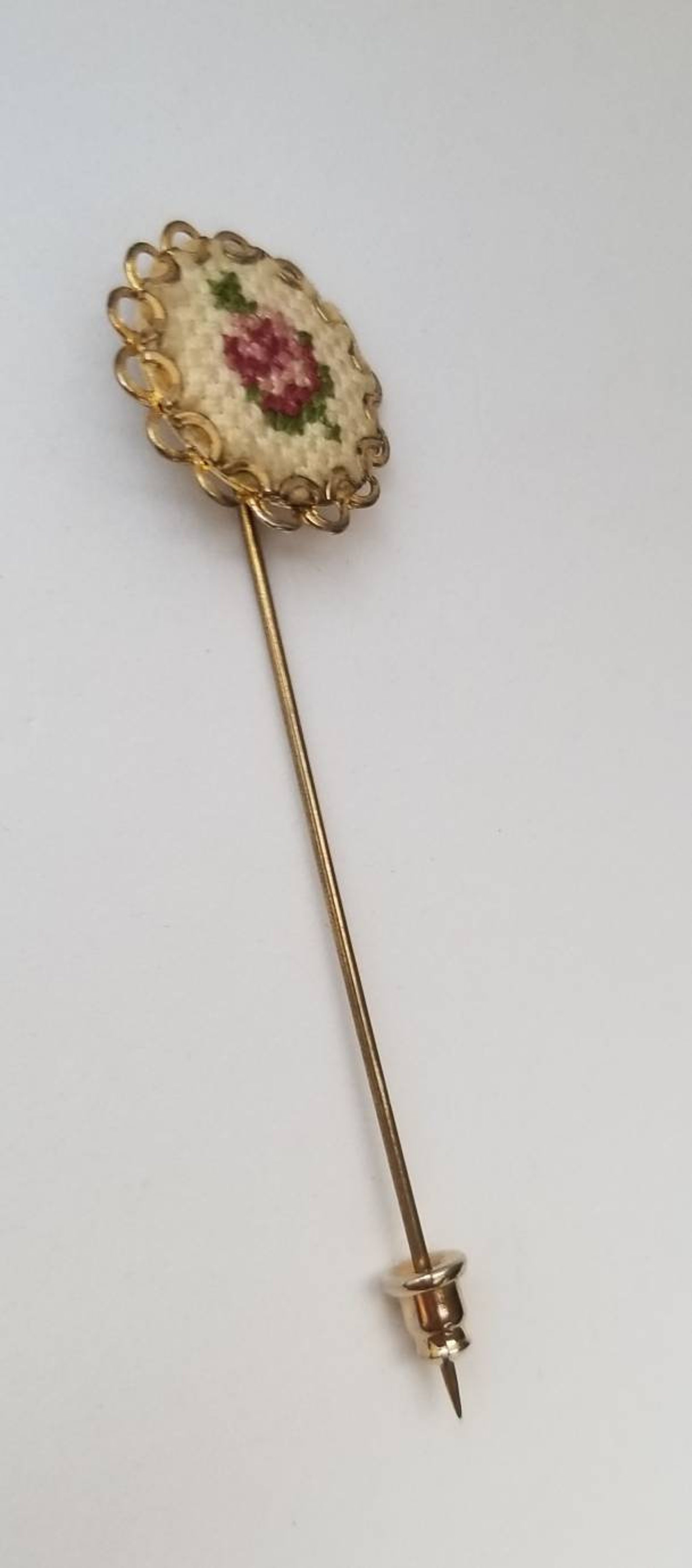 Vintage Crochet Flower Lapel Stick Pin Brooch, Vintage Gold Tone ...
