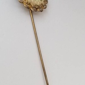 Vintage Crochet Flower Lapel Stick Pin Brooch, Vintage Gold Tone ...