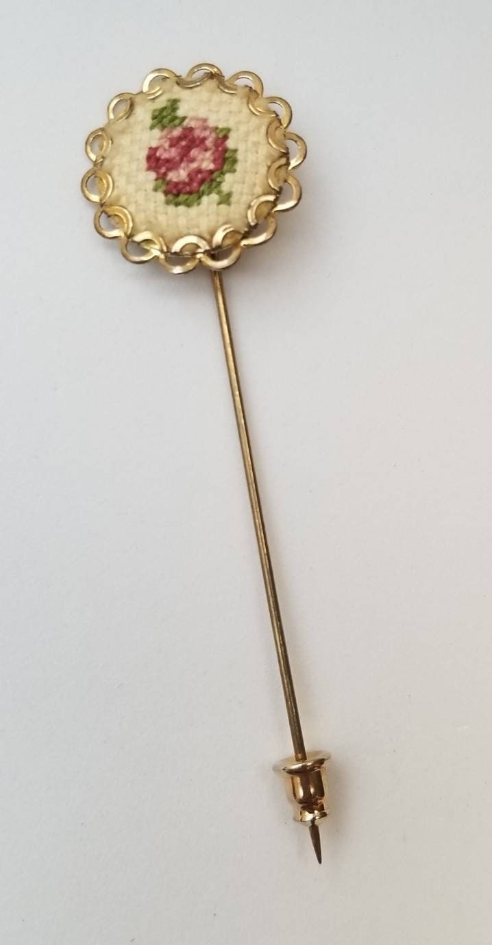 Vintage Crochet Flower Lapel Stick Pin Brooch, Vintage Gold Tone ...
