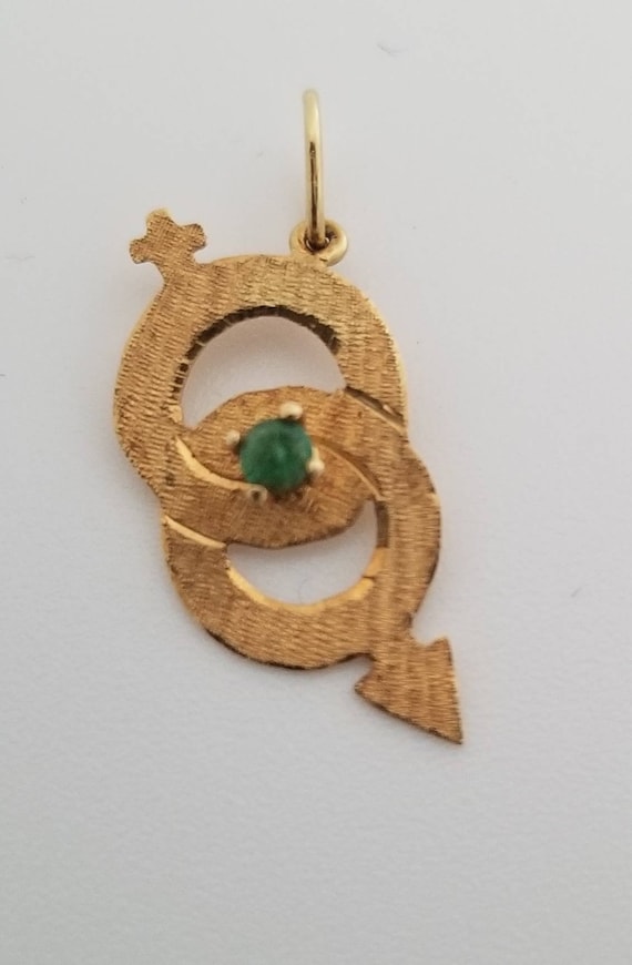 Gold 18K Pendant with Raw Colombian Emerald Marked 18… - Gem